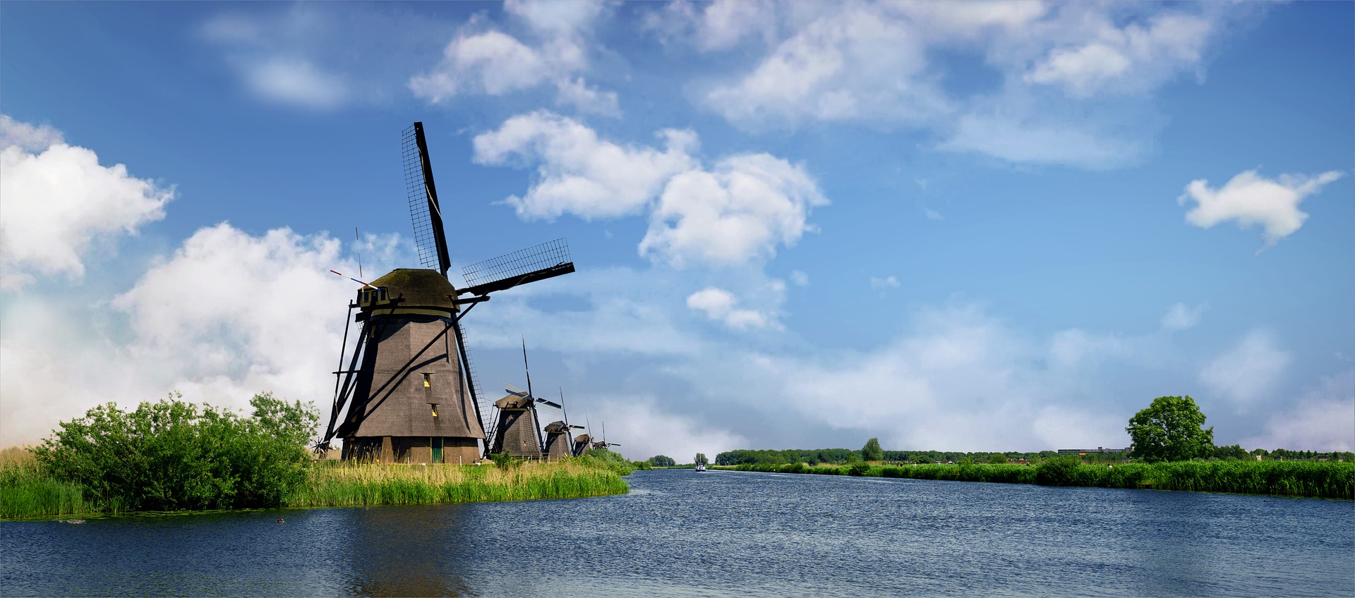 Integrated water management - Nelen & Schuurmans